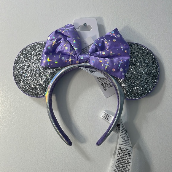 Disney | Accessories | Disney Minnie Mouse Limited Edition Ears | Poshmark